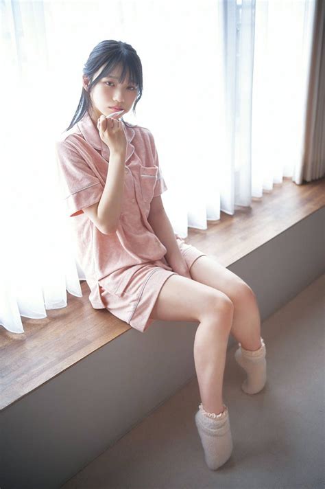 岡本姫奈乃木坂46最新グラビア画像 36枚 アジア美人 モデル 写真 かわいい ファッション