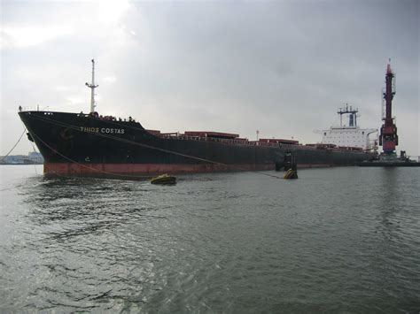 Passing Ship Induced Mooring Forces