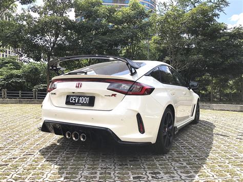 Honda Civic Type R Fl5 First Drive Impressions In Malaysia