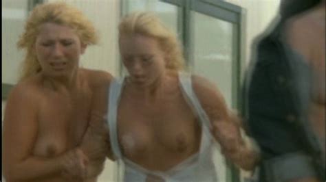Ursula Buchfellner Nuda ~30 Anni In Hellhole Women Ursula Buchfellner Nuda ~30 Anni In Hellhole Women