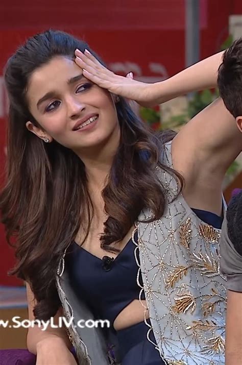 Alia Bhatt Armpits 🤤👅💦 Rfaptodesiactress