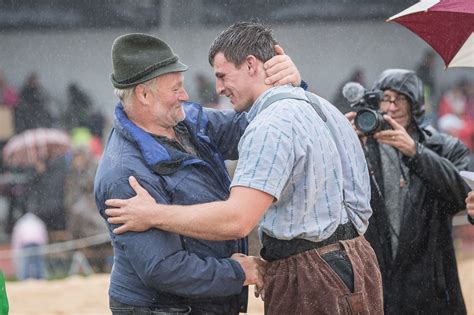 Vater Emil Giger Sieger 1988 Schwingenonlinech