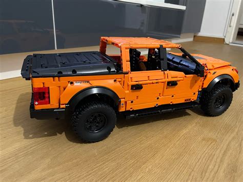 3249 Piece Technical Raptor Truck Model Set