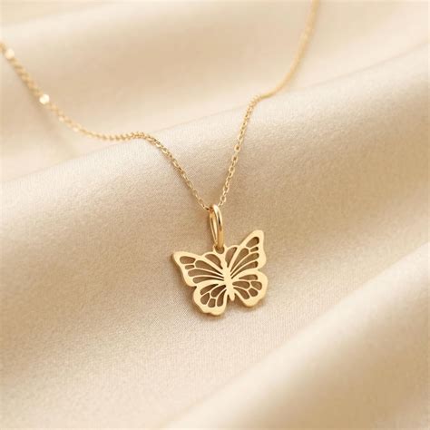 14k Yellow Gold Butterfly Pendant Necklace With Dainty 18 Cable Chain