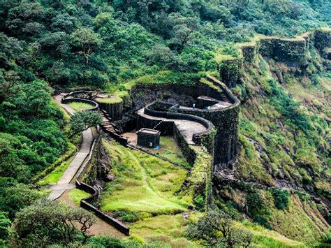 Raigad Fort Trek Tripplatform