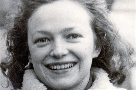 In Memoriam Andrée Nadine Dumon 1922 2025 English Version Helden Van Het Verzet