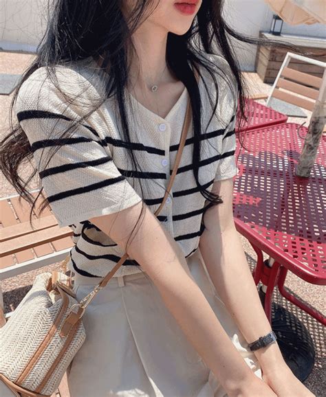 로맨틱라인 데일리단반팔cd 2color