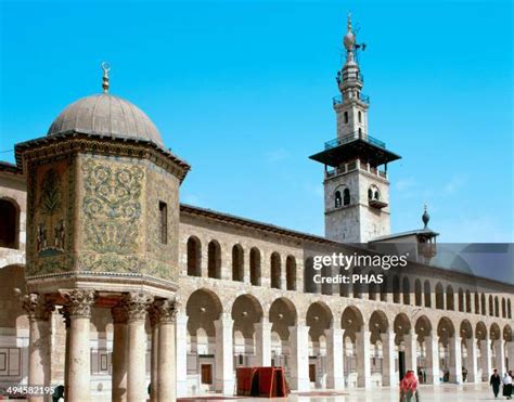 Great Umayyad Mosque Of Damascus Photos And Premium High Res Pictures Getty Images