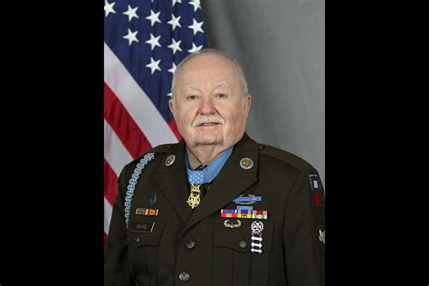 Medal Of Honor Recipient Specialist Fourth Class Kenneth J David Us