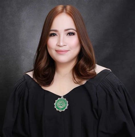 Never Stop Learning De La Salle College Of Saint Benilde