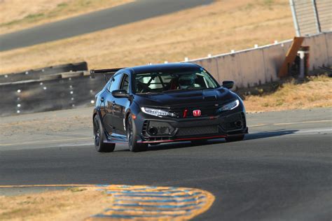 Hondas Civic Type R Tc Race Car Is Just Right Even If Its 90k Cnet