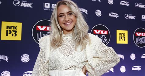 Stina Talling Snakker Ut Om Uønsket Graviditet Psykisk Påkjenning