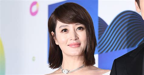 청룡의 여신 김혜수 화이트를 입다 2018 청룡영화제