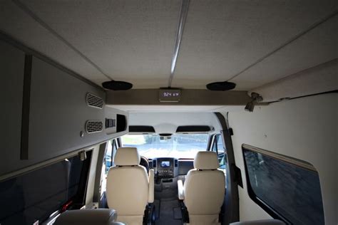 First Class Passenger Sprinter Luxury Van Sprinter Passenger