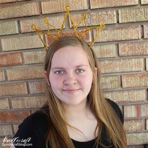 Diy Pipecleaner Crown Headband