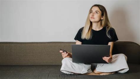 Proceso De Decisión De Compra Qué Es Y Sus 5 Etapas