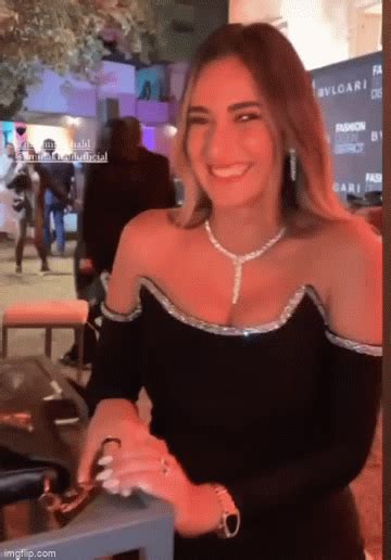 Amina Khalil Rarabceleb