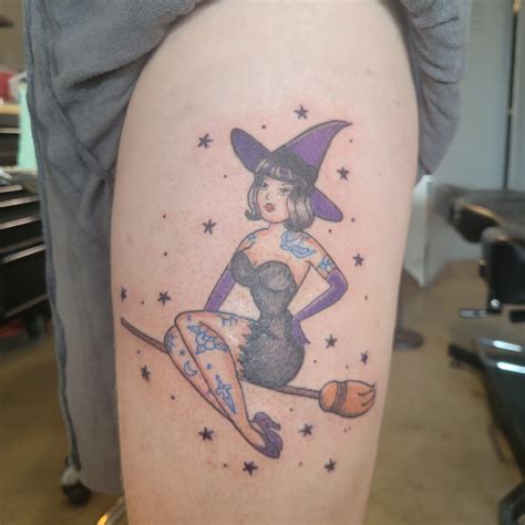Simple Pin Up Girl Tattoos