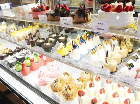 新山口駅近くの洋菓子店「グランシャリオ」が提供するケーキ 山口宇部経済新聞