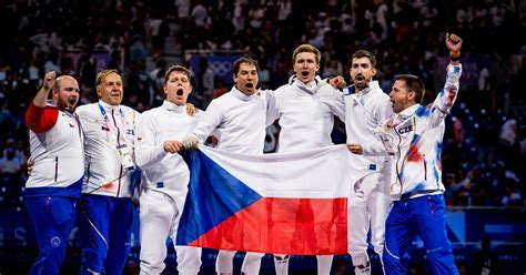 Czech Fencing Team Wins Bronze At Paris Olympics Radio Prague International