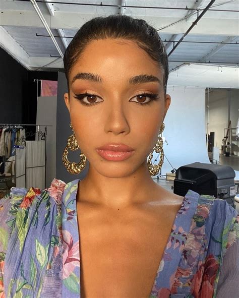 Image Of Yovanna Ventura