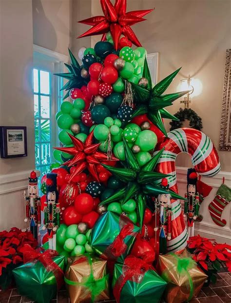 25 Fun Balloon Christmas Tree Ideas Nikkis Plate Christmas Balloon