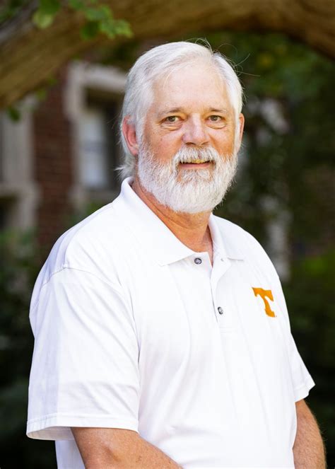 Patrick Keyser Receives The Ut Agresearch Deans Grantsmanship Award Institute News