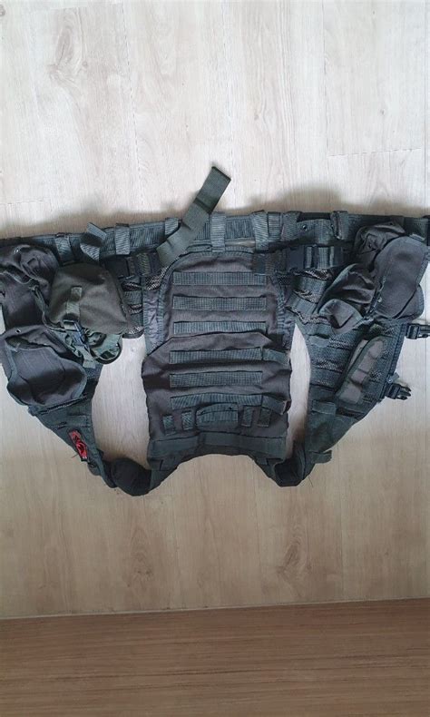 singapore army saf load bearing vest hobbies and toys memorabilia