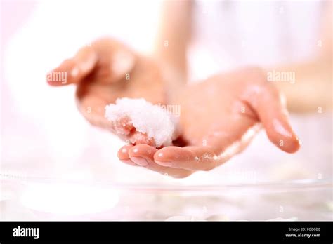 Hand Massage Oil Massage Oil Massage Acupressure Hand Massage