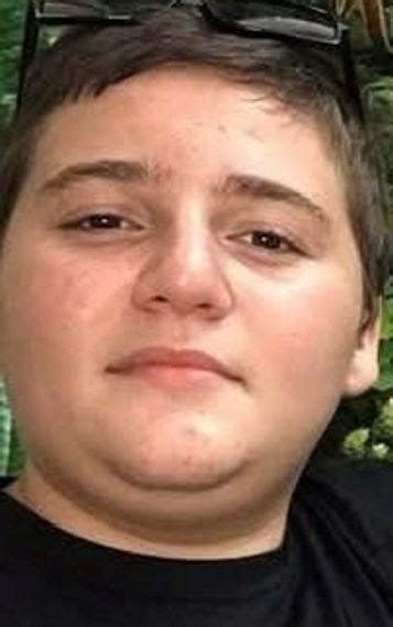 გამოხატე ემოცია ツ გარდაიცვალა სკოლის მოსწავლე