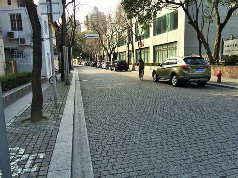 2026桃江路游玩攻略头是普希金塑像，另一头则【去哪儿攻略】