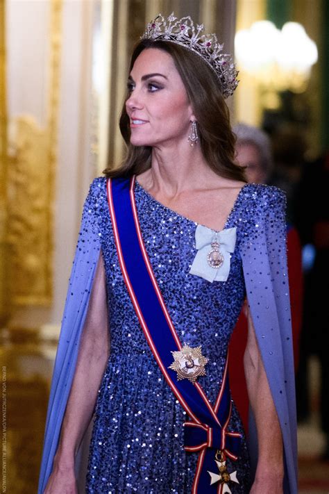 Kate Middletons Outfits • Latest Clothes Worn By Princess Kate