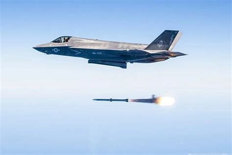 Lockheed Desarrolla El Misil Aire Aire Aim 260 Para Contrarrestar Al Pl