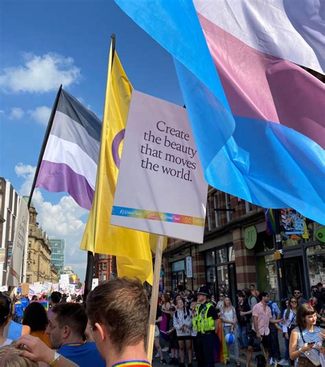 Weareloreal Lorealproud Manchesterpride Createthebeautythatmovestheworld Lgbtqcommunity