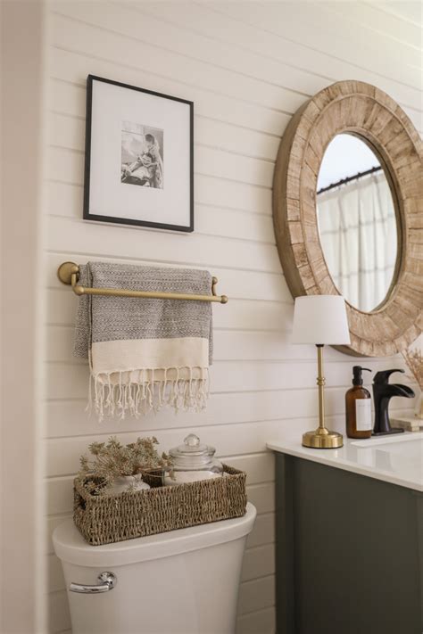 Quick Bathroom Makeover Ideas Before And After Small Bathroom Ideas