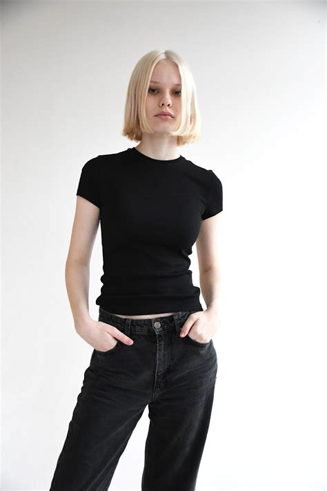 Lola Varley Iconic Management