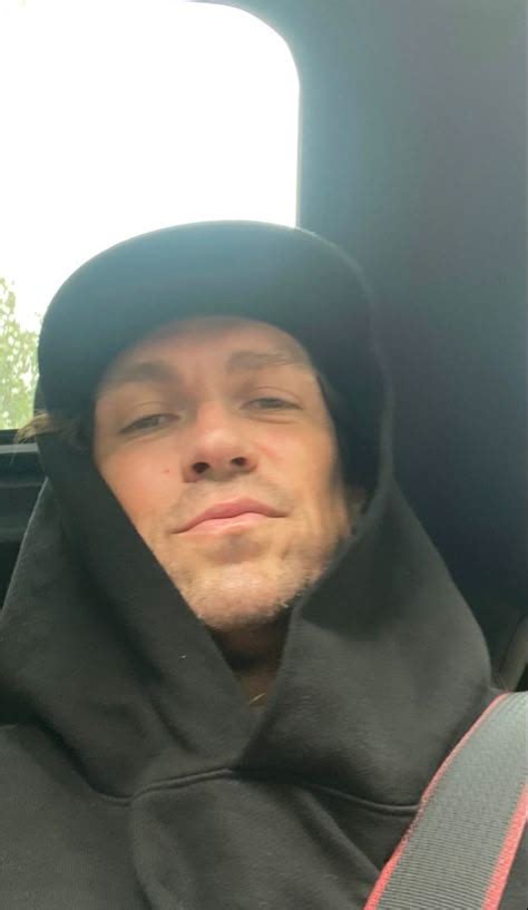 Beautiful Men Beautiful People Steve Howey Shameless Scenes Dream