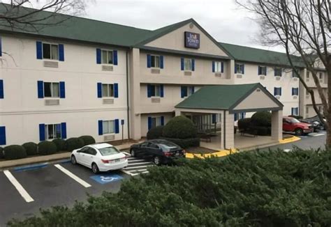 Intown Suites Extended Stay Atlanta Ga Duluth Duluth Georgia