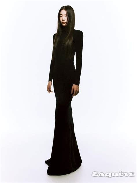 Pin De Linh Em Le Sserafim Fotos Lee Serafim