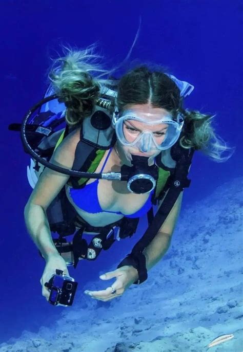 Pin On Scuba Diver Girls