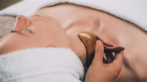 Premium Photo Lymphatic Drainage Face Massage