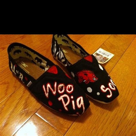 Razorback Stuff Toms Shoes Loafers