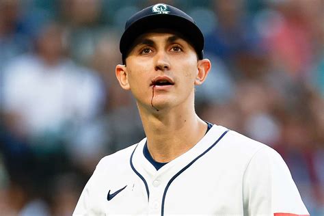 Mlbs George Kirby Takes 103 Mph Line Drive To The Face