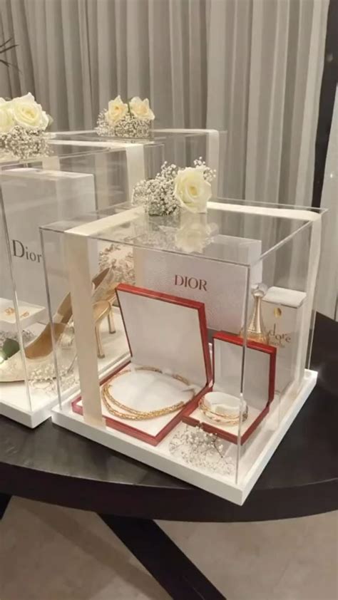 Weeding Box T 😻🎊 👰🏼‍♀️ Creative Wedding Ts Wedding T Pack