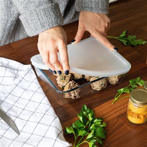 Glass Rectangular Dish With Plastic Lid Pyrex® Webshop Uk