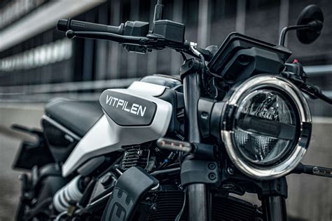 Husqvarna Svartpilen And Vitpilen 401 Test 2024