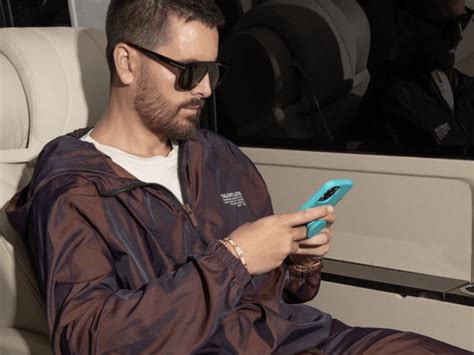 Scott Disick Steps Out With Two New Model Girlfriends Simultaneously