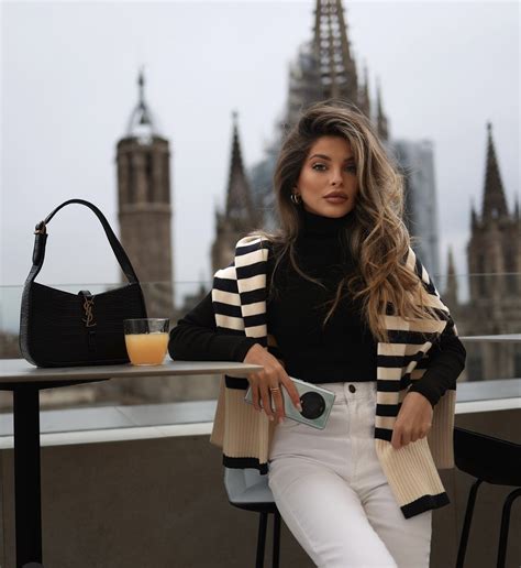 Valerie Lungu Prima Apariție Alături De Iubitul Ei Eamd