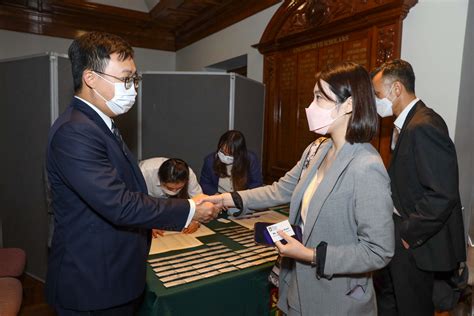 Hku Business School Mentorship Programme 2022 23 Empowers Students