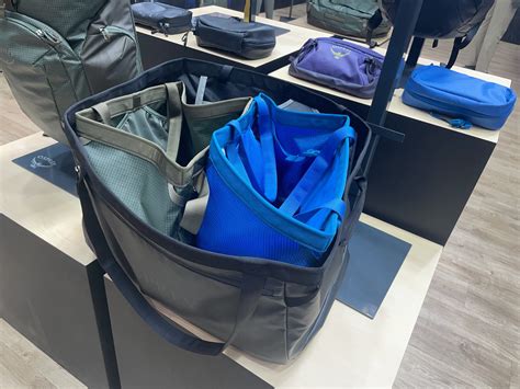 Osprey Transporter Gear Tote Open Dry Bag Comes With Mat To Stand On